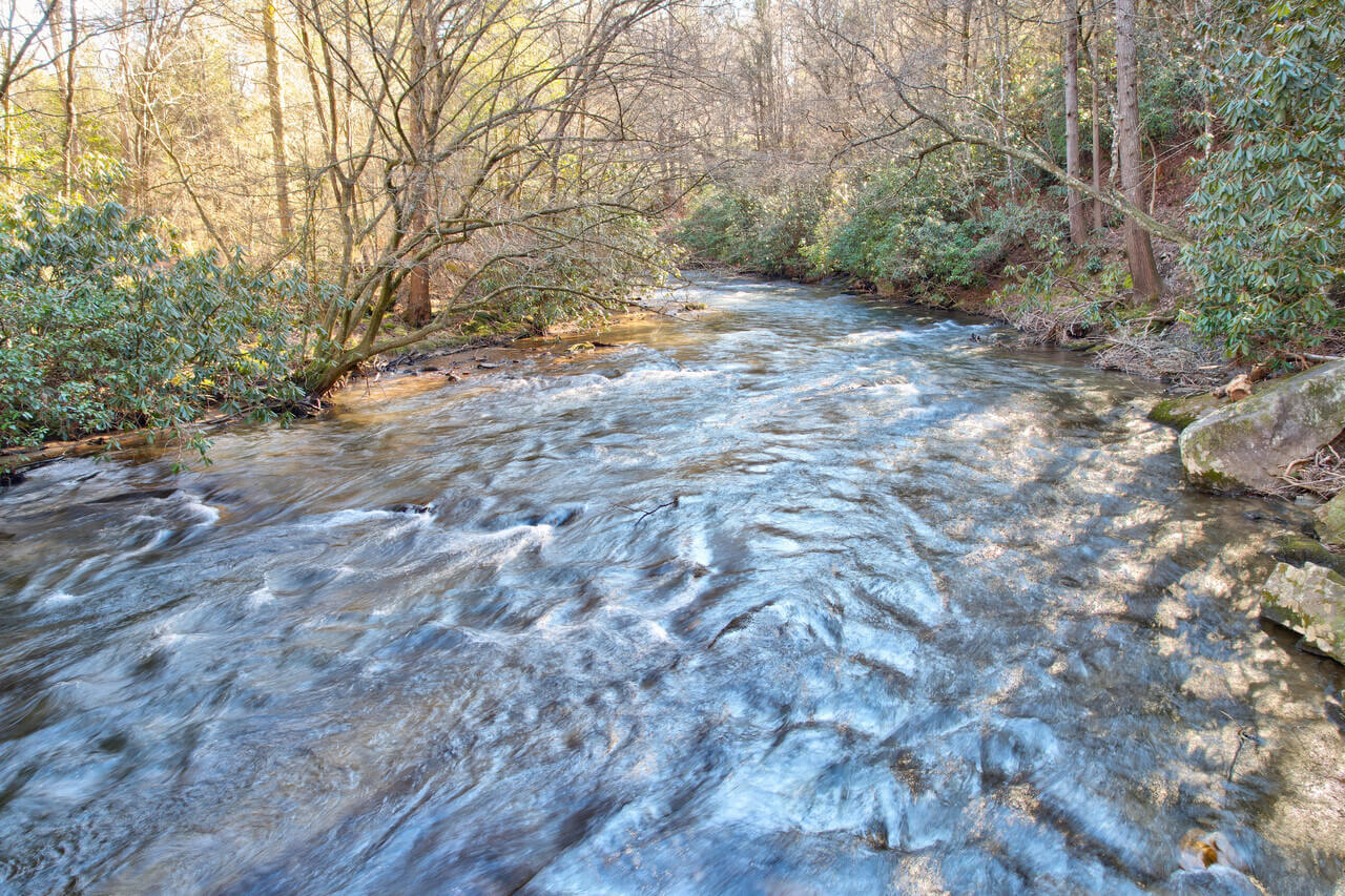 Georgia Cabin Rentals - Miracle Creek Cabin | BOOK NOW!